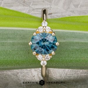 The "Mari" Ring - Earth's Treasury